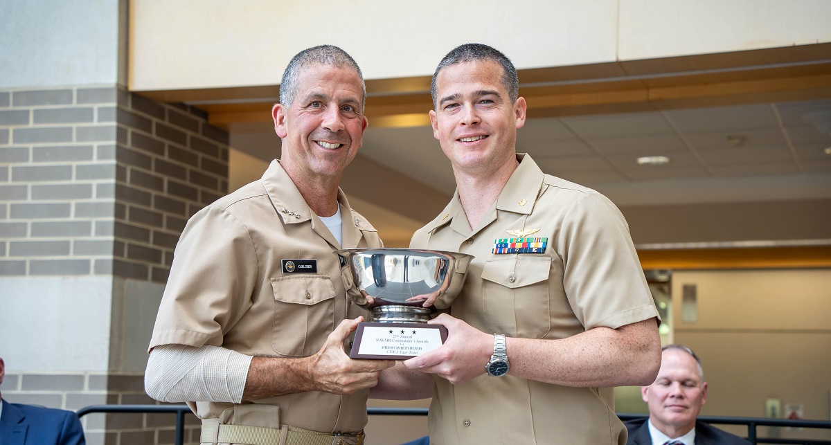 F/A-18, EA-18G Program Wins Trifecta At NAVAIR Commander’s Awards - The ...