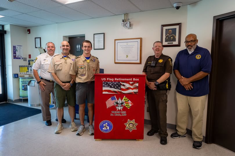 Honoring The Stars And Stripes: Scout Brings Flag Retirement Box To ...